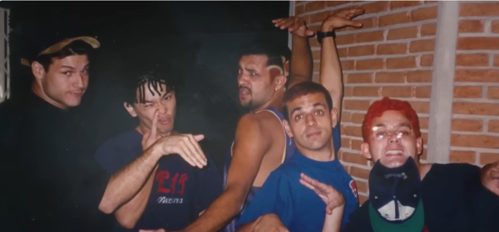 30 anos sem os Mamonas Assassinas: relembre trajetória do grupo